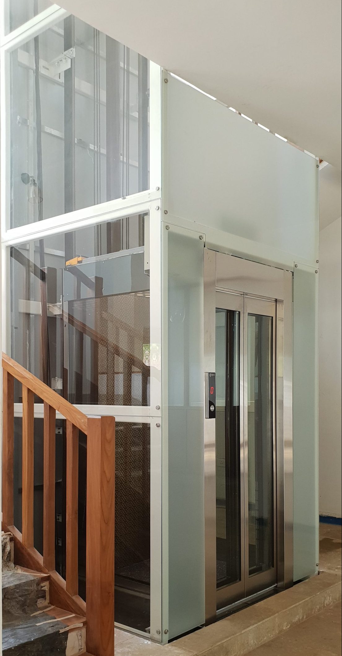 STRUCTURE LIFTS - Eleva